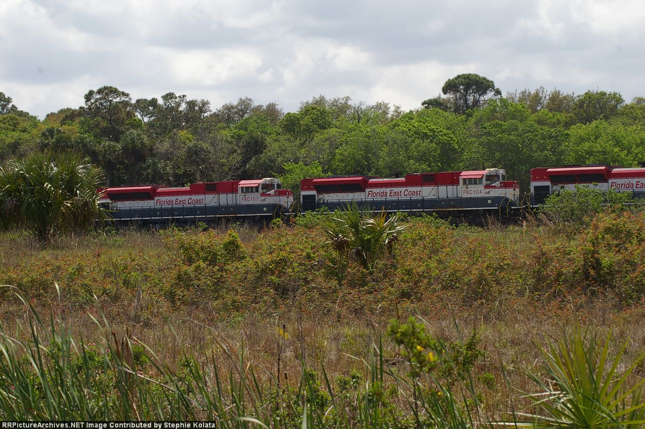 FEC 107 BEING STORED AT NSB YARD WITH FEC 104